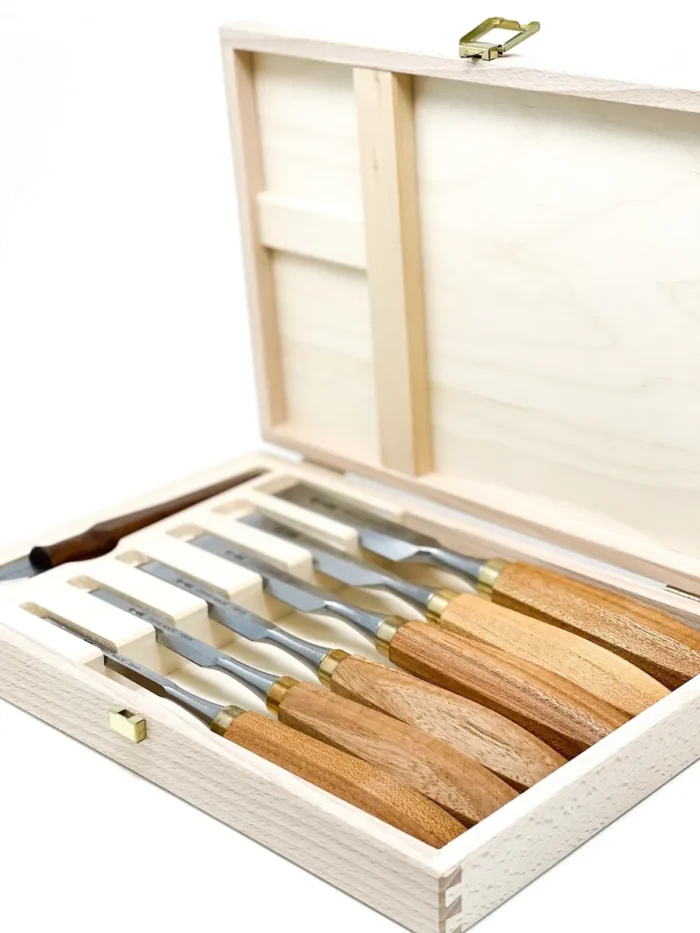6 Piece (+1) Carpenter Chisel Set by Pfeil Swiss Made | Woodworker ...